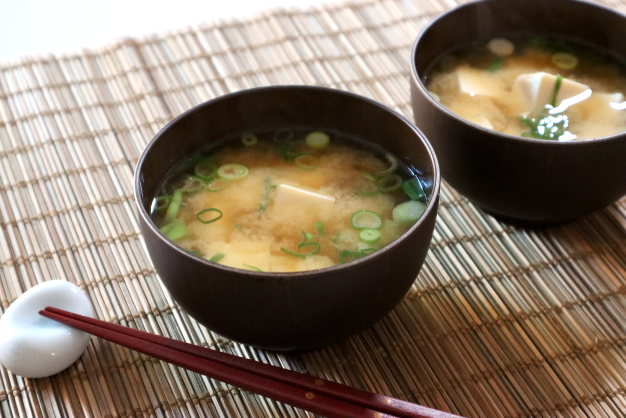 Τι είναι και ποια είναι τα οφέλη της σούπας Miso; | Υγεία και Ευεξία
